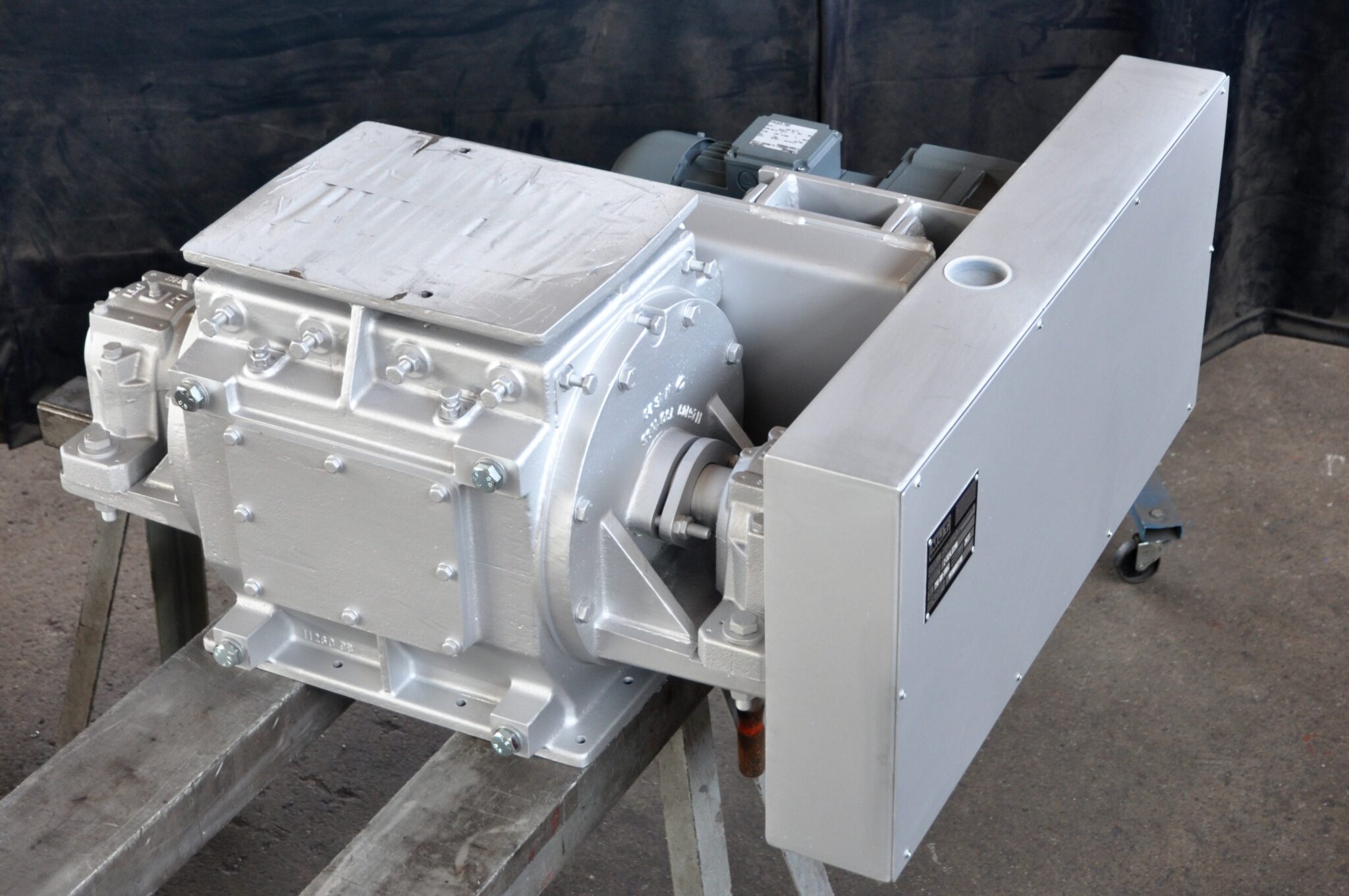 Rotary valves - M-U-T-GREEN Technology